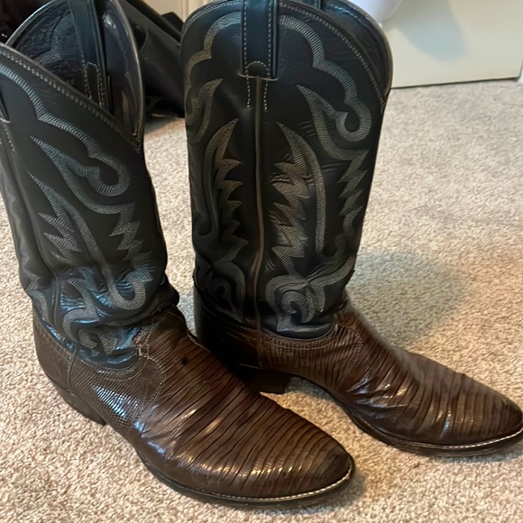 Justin Boots | Shoes | These Are Justin Boots Style 8327 In Lizard Skin ...